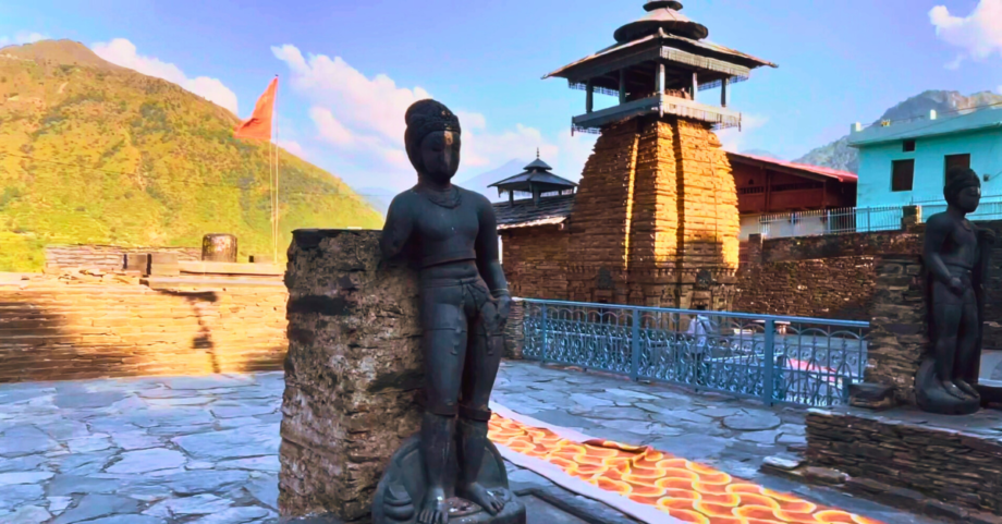 Why is Lakhamandal Temple Famous? 7 Divine Secrets